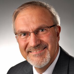 Ansprechpartner - RLB Raiffeisen-Landbund eG